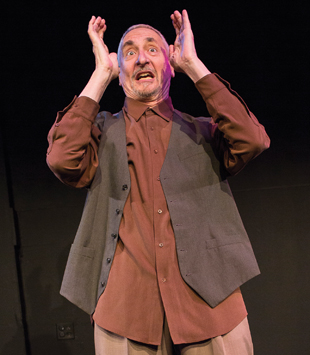 Veteran actor conjures memories in one-man show