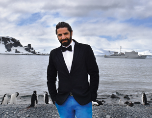 Former nebbish, now Mr. Popularity, shares his secrets
